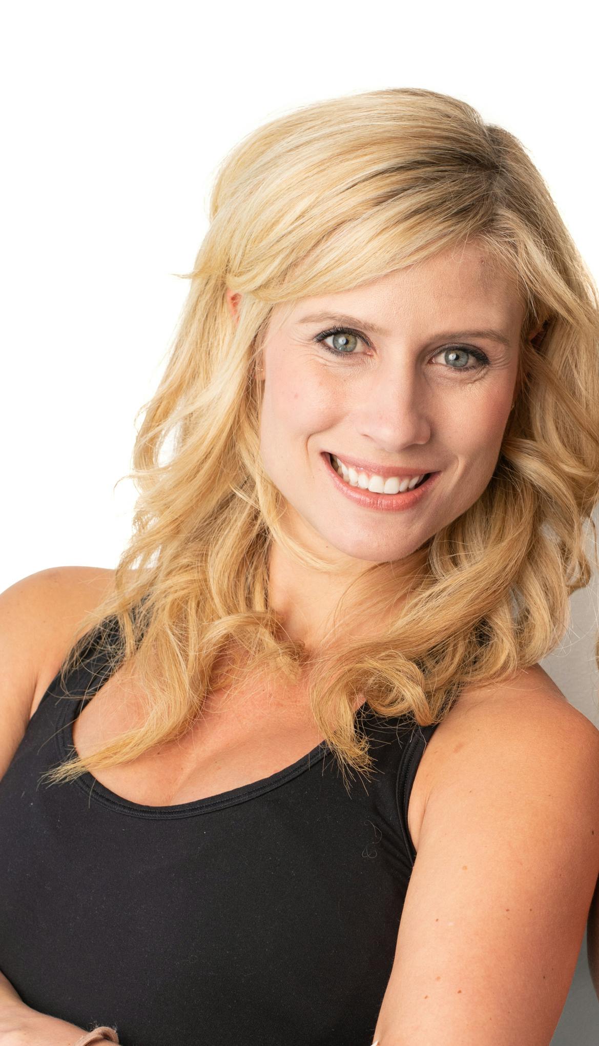 barre3® - 200+ studios AND 2300+ online workouts